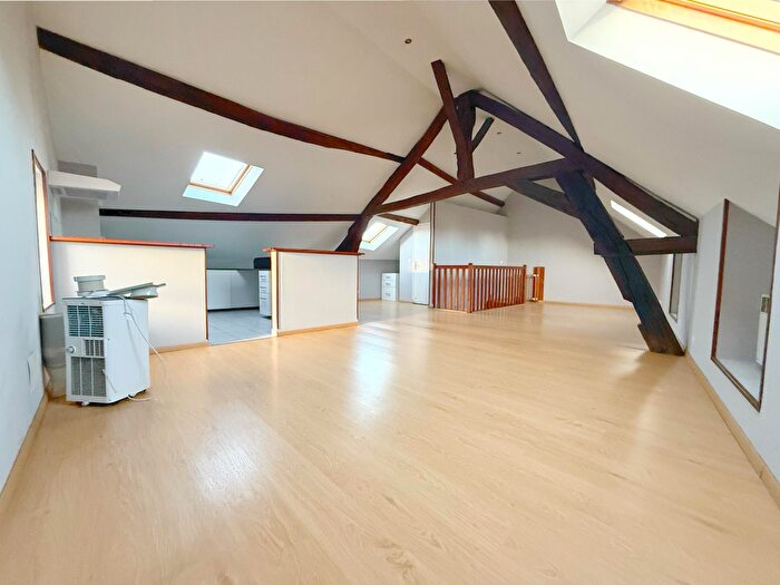 Appartement à vendre - Le Châtelet-en-Brie - 4 pièces - 3 chambres