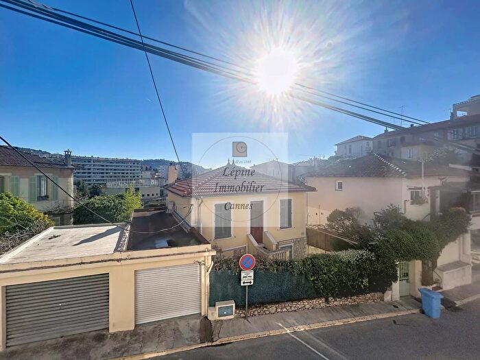 Appartement 1 pièce à vendre à Cannes, Petit Juas