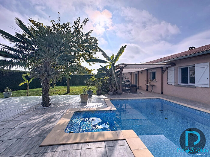 Maison à vendre - Saint-Cyr-sur-Menthon - 5 pièces - 4 chambres