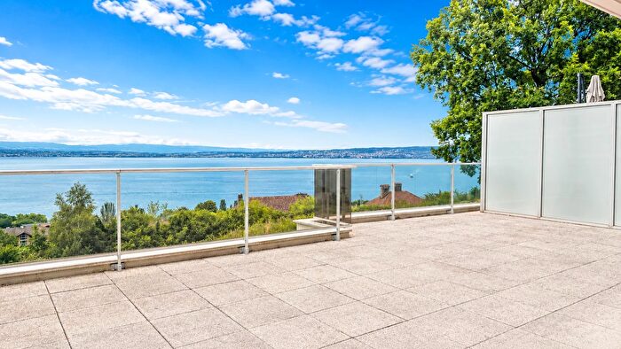 Évian-les-Bains - Appartement 2 pièces à vendre