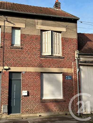 Maison à vendre - Noyon, Nord-Ouest - 3 pièces - 2 chambres