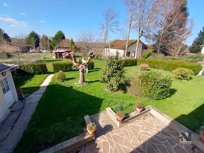 Maison à vendre - Cussac - 8 pièces - 4 chambres