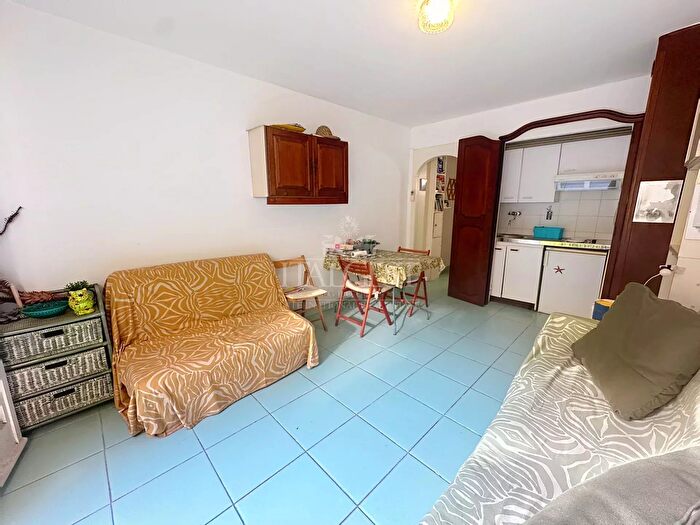 Appartement à vendre - Menton, Hôtel de Ville, Vieille Ville, Musée, Madone, Carnolès - 1 pièce