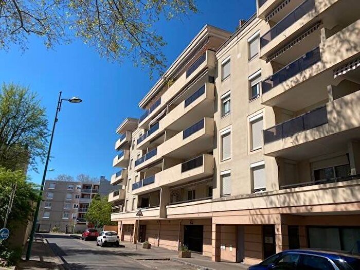 Le Bourg, Fontaines-sur-Saône - Appartement 3 pièces à louer