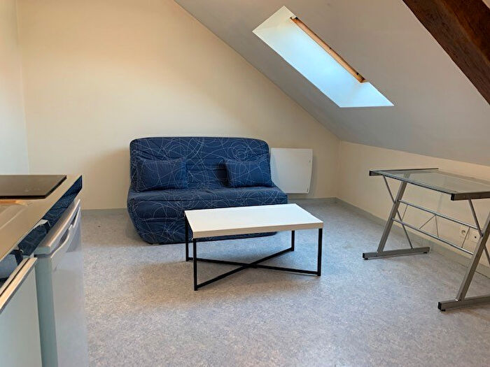 Laval, Les Pommeraies : Appartement 1 pièce à louer