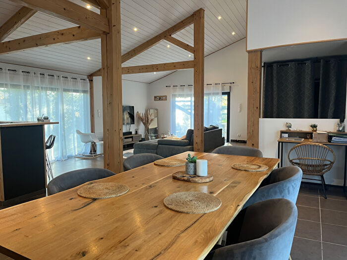 Maison à vendre - Maché - 5 pièces - 3 chambres