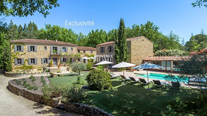 Maison à vendre - Gordes - 11 pièces - 7 chambres