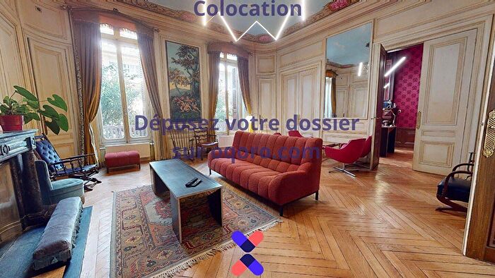 Maison à louer - Jacquard, Saint-Étienne - 9 pièces - 8 chambres