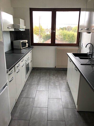 Appartement 3 pièces à Bordeaux, Monrabeau, à louer