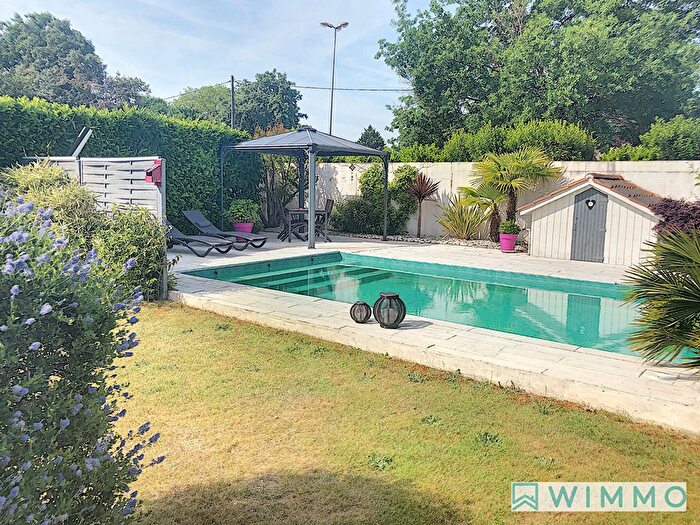 Cestas, Centre-ville, Bourg : Maison 5 pièces à louer
