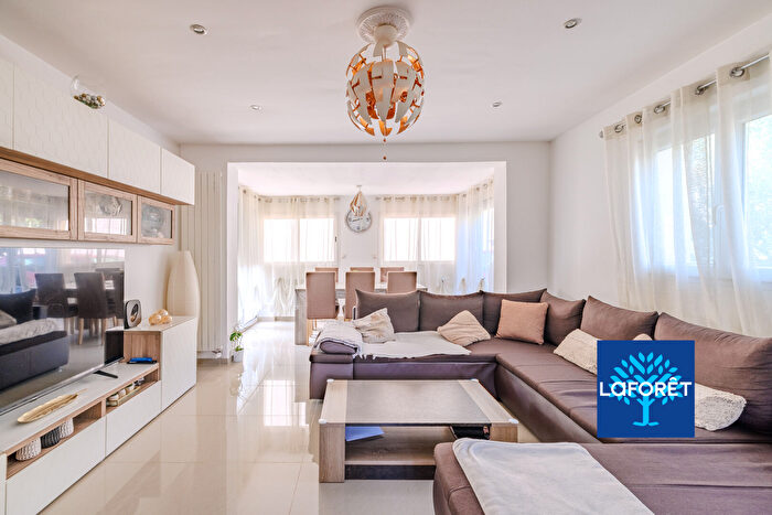 Maison à vendre - Puiseux-en-France - 6 pièces - 4 chambres