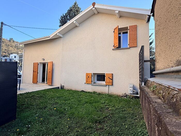 Maisons à vendre et appartements à louer - 3