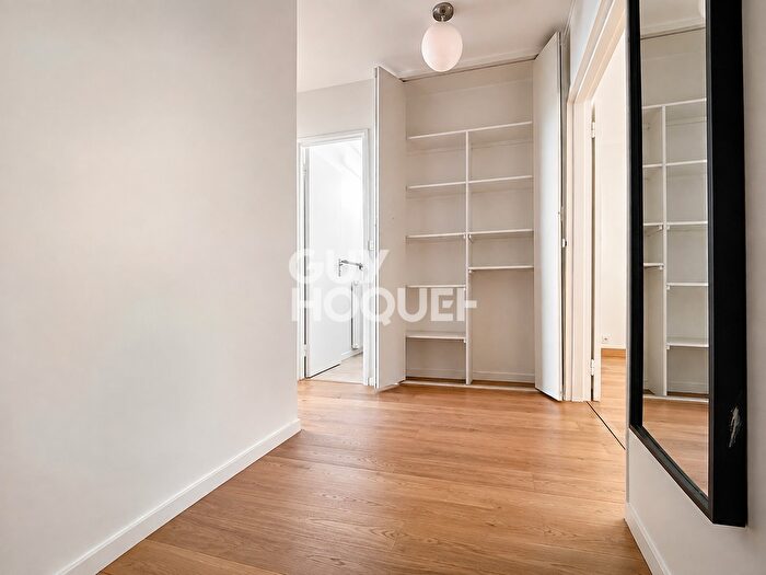 Colombes, Henri Martin Estienne d'Orves : Appartement 2 pièces à vendre