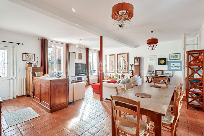 Maison à vendre - Sèvres, Beau-Site, Binelles, Renan, Chataîgneraie - 8 pièces - 5 chambres