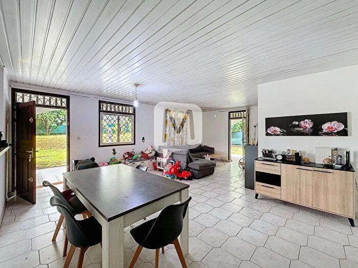 Maison à vendre - Remire-Montjoly - 4 pièces - 3 chambres