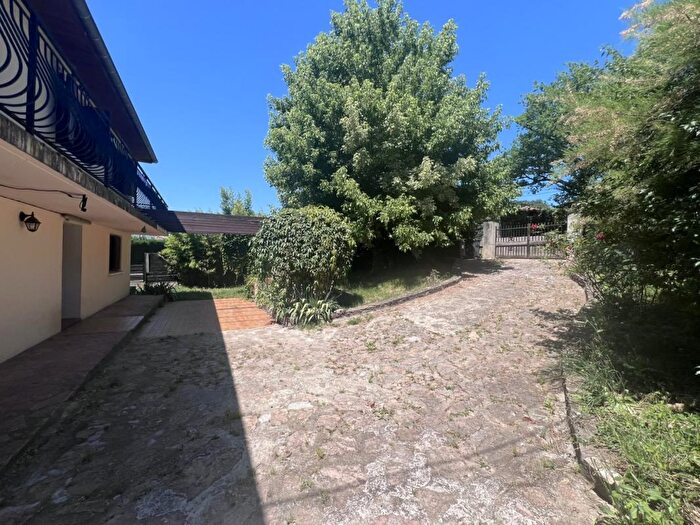 Chamagnieu : Maison 5 pièces à vendre