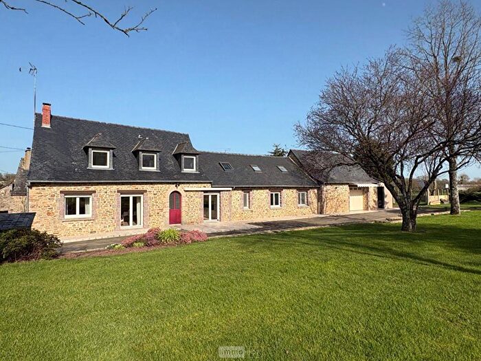 Maison à vendre - Martigné-Ferchaud - 6 pièces - 4 chambres