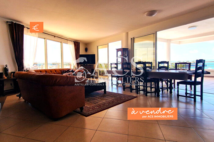 Appartement à vendre - Fort-de-France - 4 pièces - 3 chambres