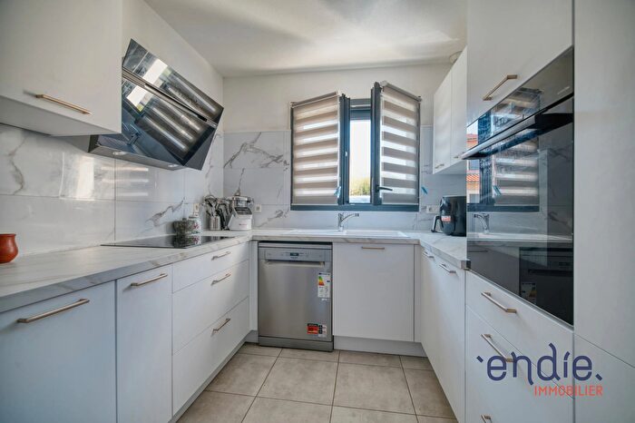 Maison 4 pièces à vendre à Merville