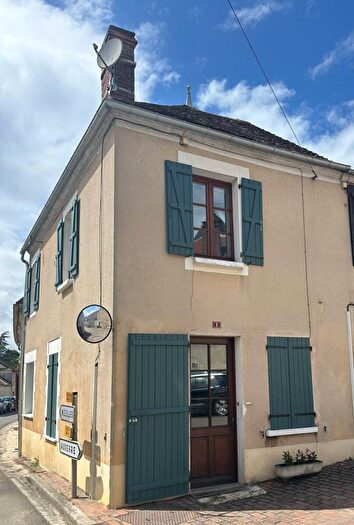 Maison à louer - Saint-Sauveur-en-Puisaye - 3 pièces - 2 chambres