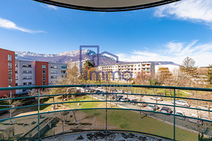Appartement à vendre - Échirolles, Centre-ville - 3 pièces - 1 chambre