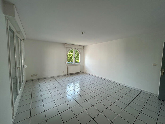 Appartement 3 pièces à Caluire-et-Cuire, Le Bourg, à louer