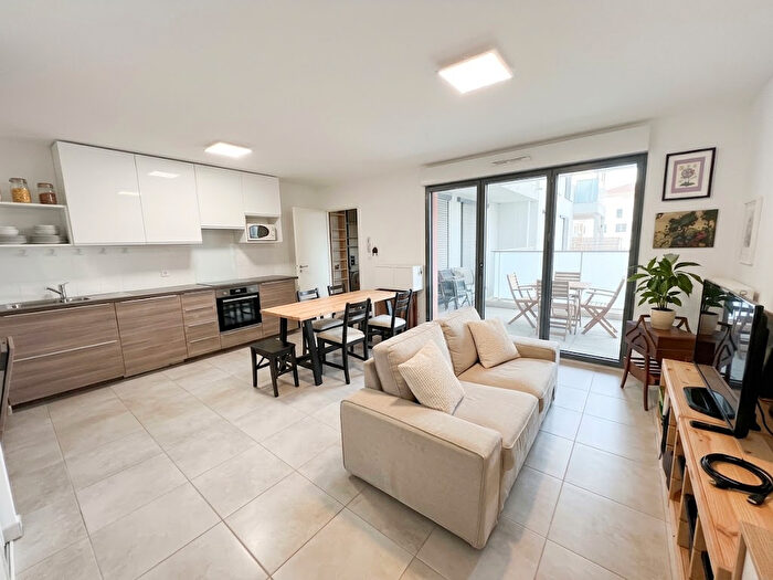 Appartement 2 pièces à vendre - Aix-en-Provence, Les Milles