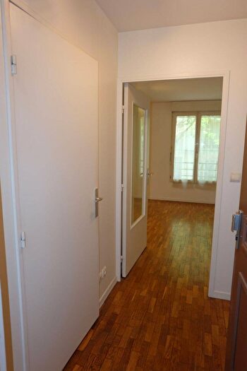 Appartement 1 pièce à louer à Rueil sur Seine-Plaine-Gare, Rueil-Malmaison