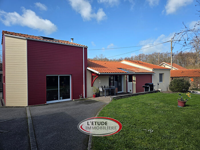 Maison à vendre - Sainte-Pazanne - 6 pièces - 4 chambres