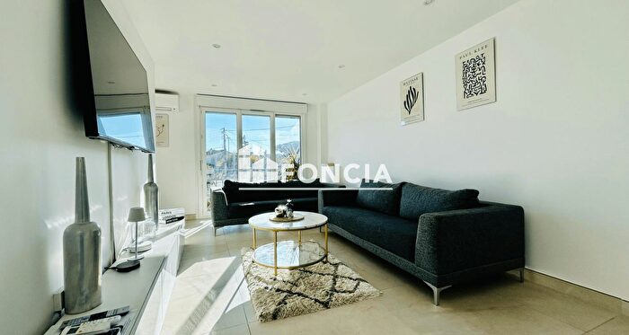 Appartement à vendre - Fréjus, Centre-ville - 6 pièces - 3 chambres