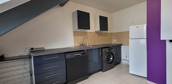 Appartement à louer - Sens, Lhôpital, Les Maillots - 4 pièces - 3 chambres