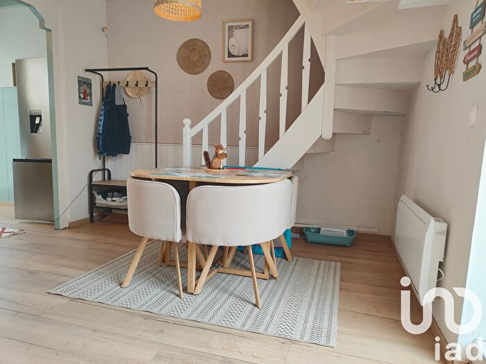 Maison à vendre - Manot - 4 pièces - 3 chambres