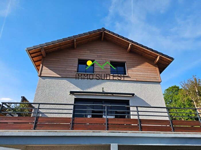 La Côte-dAime : Maison 4 pièces à vendre