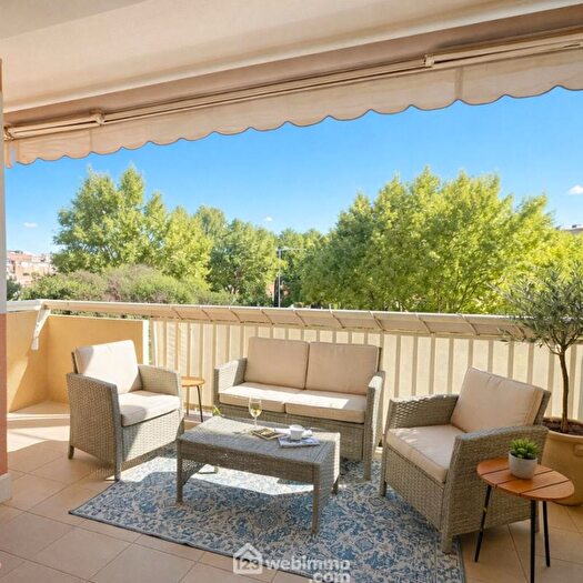 Appartement à vendre - Sainte-Maxime, Centre-ville, Pléiades - 3 pièces - 2 chambres