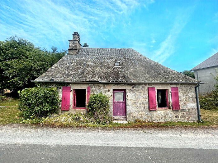 Maison à vendre - Moustier-Ventadour - 1 pièce - 1 chambre