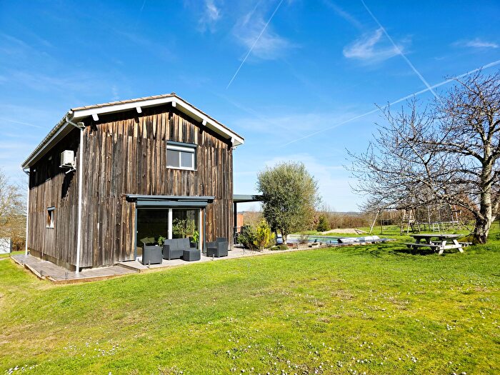 Maison à vendre - Monségur - 4 pièces - 3 chambres