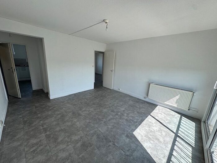 Appartement à vendre - Pessac, Saige - 3 pièces - 2 chambres