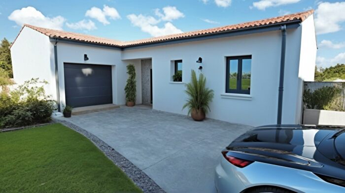 Maison à vendre - Loire-les-Marais - 5 pièces - 3 chambres