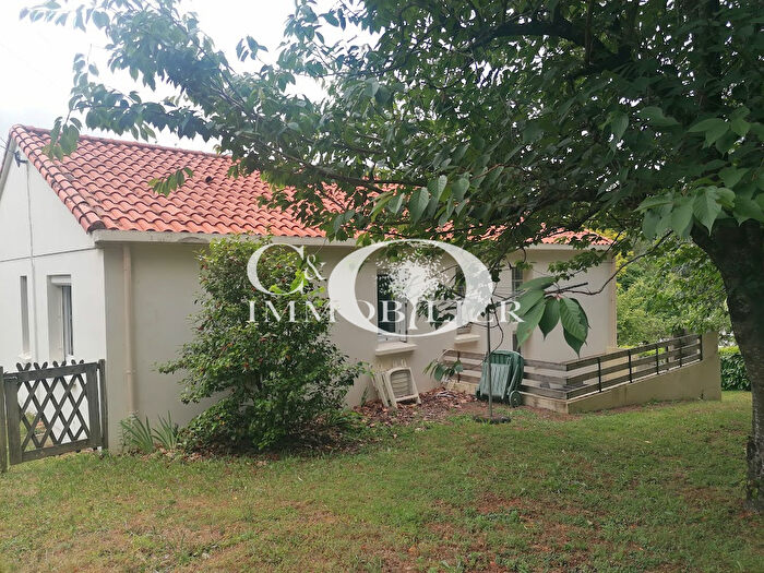 Maison à vendre - Le Loroux-Bottereau - 4 pièces - 2 chambres