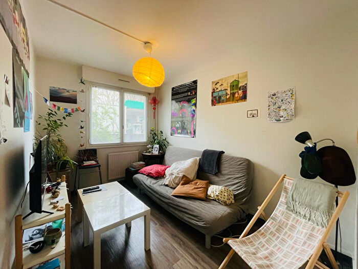 Appartement à louer - Villeurbanne, Doua - 1 pièce - 1 chambre