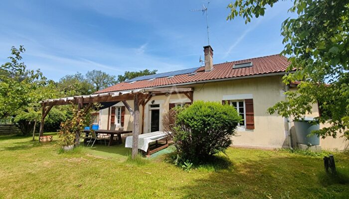 Maison 6 pièces à vendre à Bourriot-Bergonce