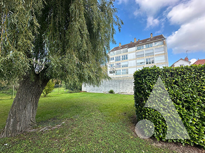 Appartement à vendre - Troyes, Gare - 5 pièces - 3 chambres