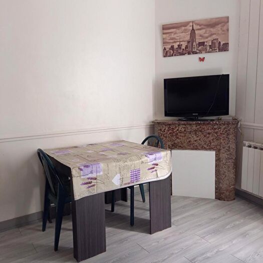 Appartement 2 pièces à Le Kremlin-Bicêtre, Les Coquettes, Les Plantes, à louer