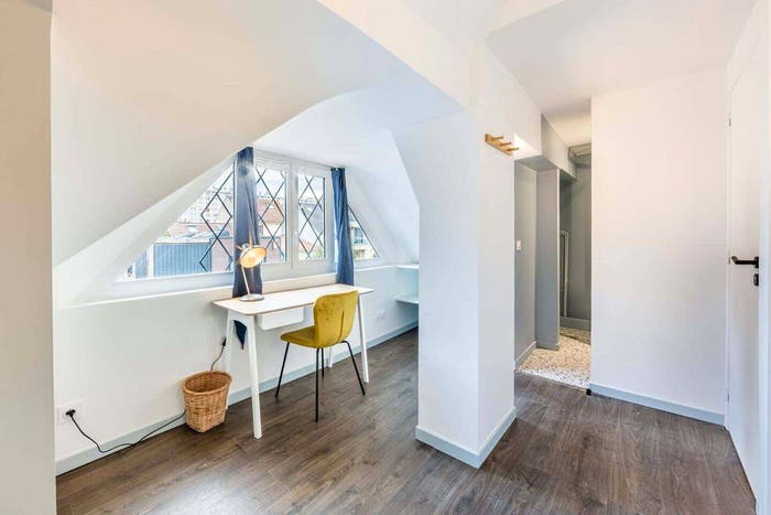 Berthelot-Avenue de Paris, Châtillon : Appartement 1 pièce à louer