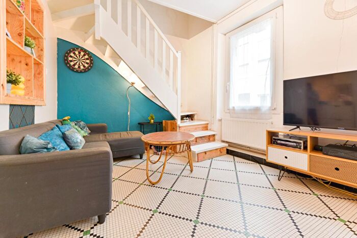 Appartement à vendre - Nantes, Hauts-Pavés, Saint-Pasquier, Saint-Félix, Université - 3 pièces - 2 chambres