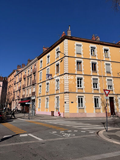 Appartement à vendre - Grenoble, Gare - 3 pièces - 2 chambres