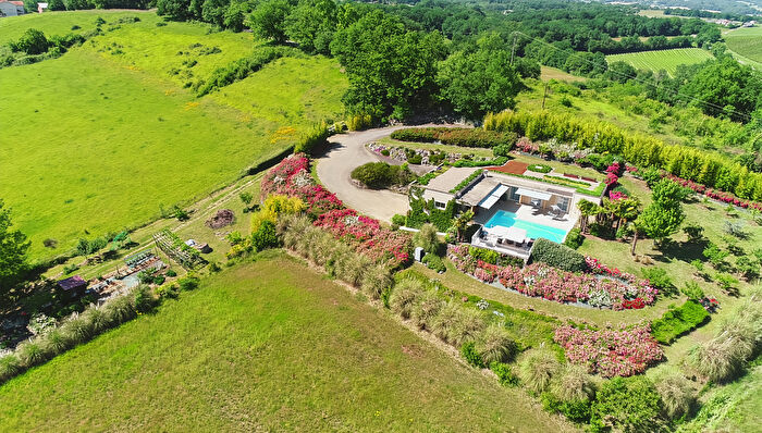 Maison 6 pièces à vendre à Pouydraguin