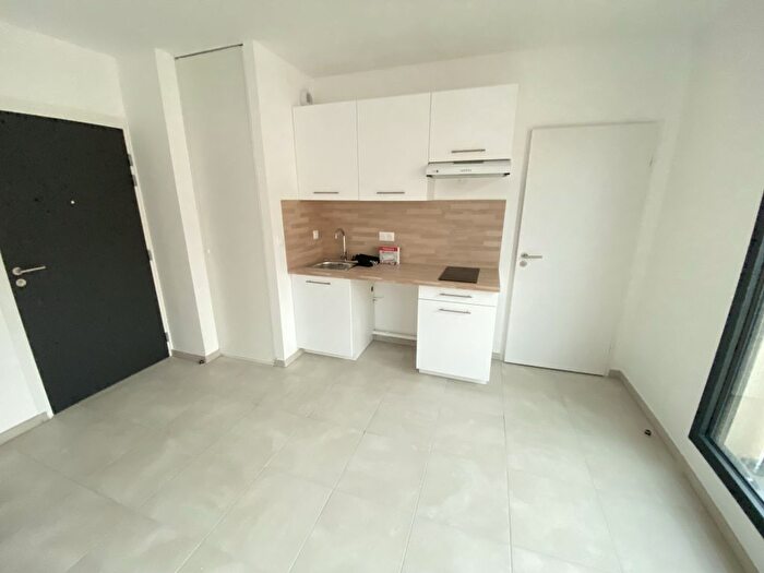 Appartement 1 pièce à Reims, Centre-ville, à louer