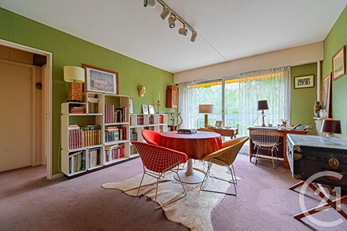 Appartement 2 pièces à Paris 20ème, Père Lachaise, Réunion, à vendre
