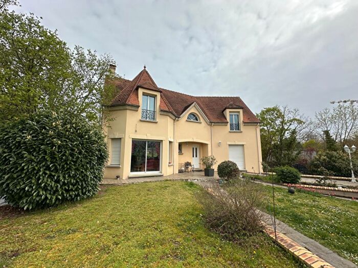 Maison 7 pièces à Étiolles, à vendre